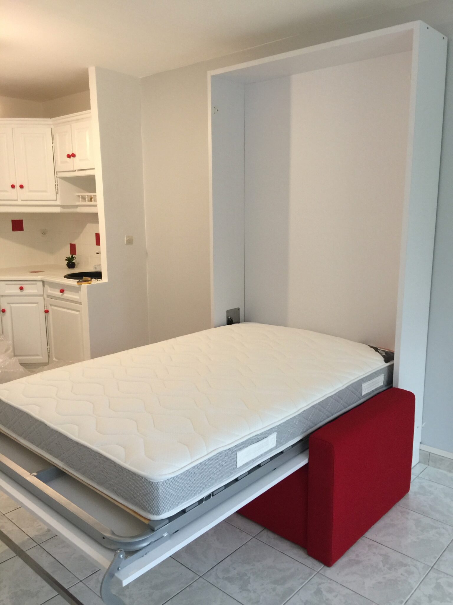 Montage lit escamotable